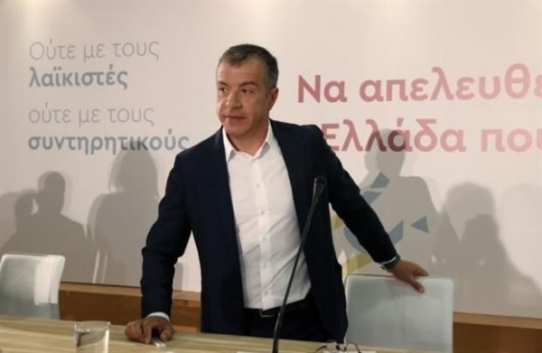 Στ. Θεοδωράκης: «Τα συνθήματα και οι ωραίες ατάκες νικούν τις ιδέες ...