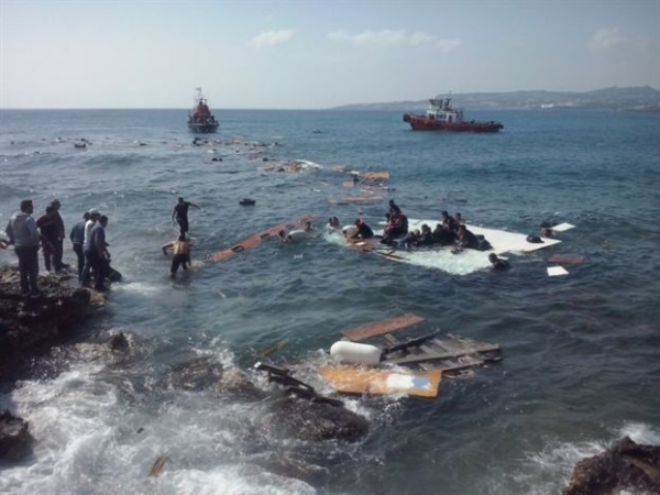 Τουρκία: Νεκροί πρόσφυγες στο ναυάγιο πλοιαρίου στη Θάλασσα του Μαρμαρά ...