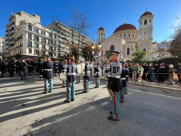 Θεσσαλονίκη: Λαμπρός εορτασμός των Θεοφανίων στη Μητρόπολη (pics & vid ...