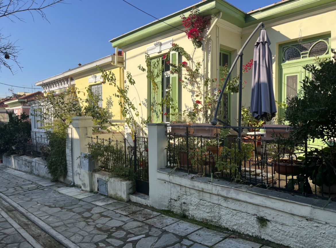 Συνοικία Ουζιέλ: Η άγνωστη γειτονιά μέσα στη Θεσσαλονίκη που ζει στη ...